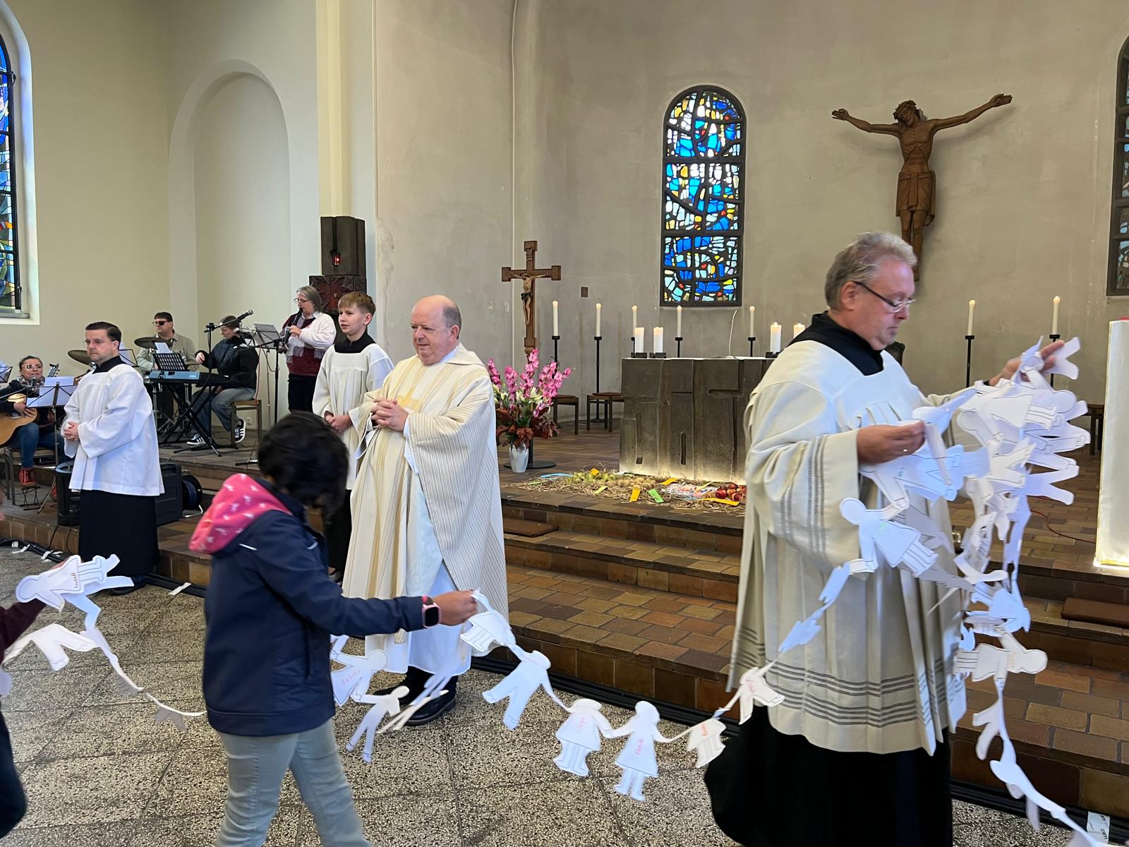 Gemeinde – Katholische Kirche "St. Peter und Paul" Senftenberg